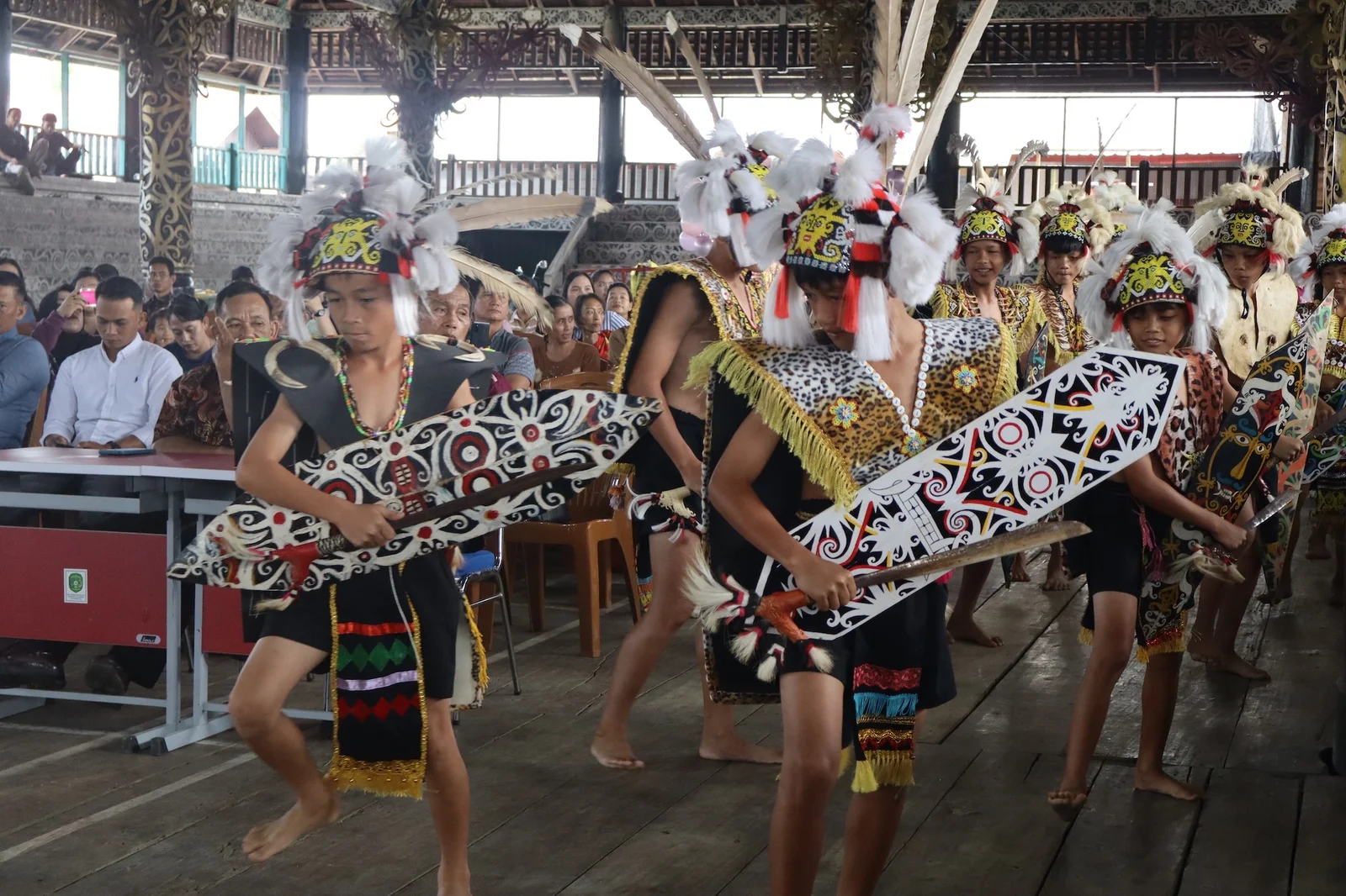 Mengasah Bakat Seni: Workshop Seni Tari - SMP NEGERI 2 TABANG